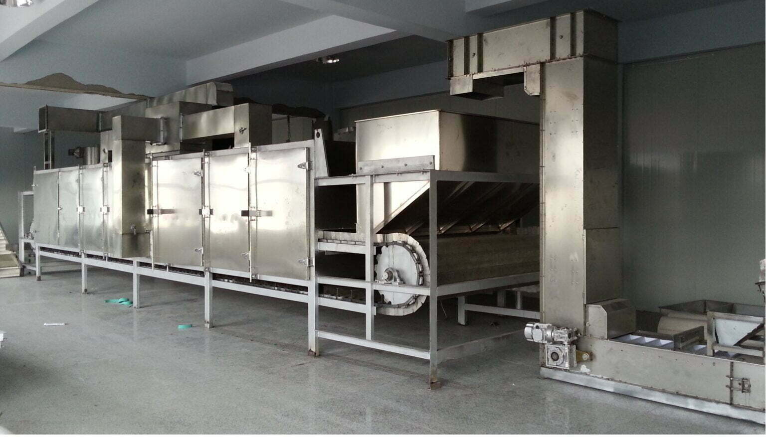 Continuous Chain Plate Oven with a cooling part